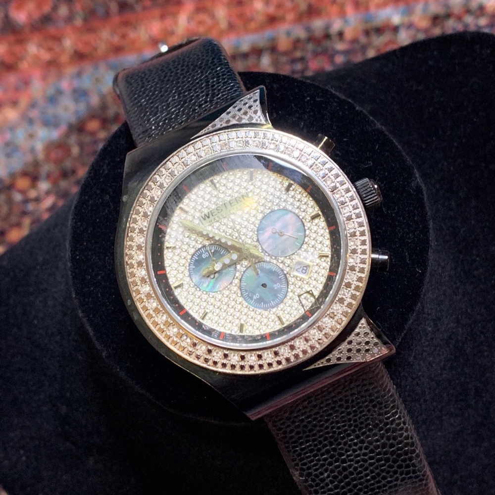 Vintage Western Watch In Stainless Steel & Crystal - Gem